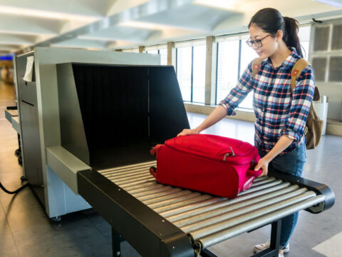 7 Tips for Getting Through Airport Security - Encore Journeys